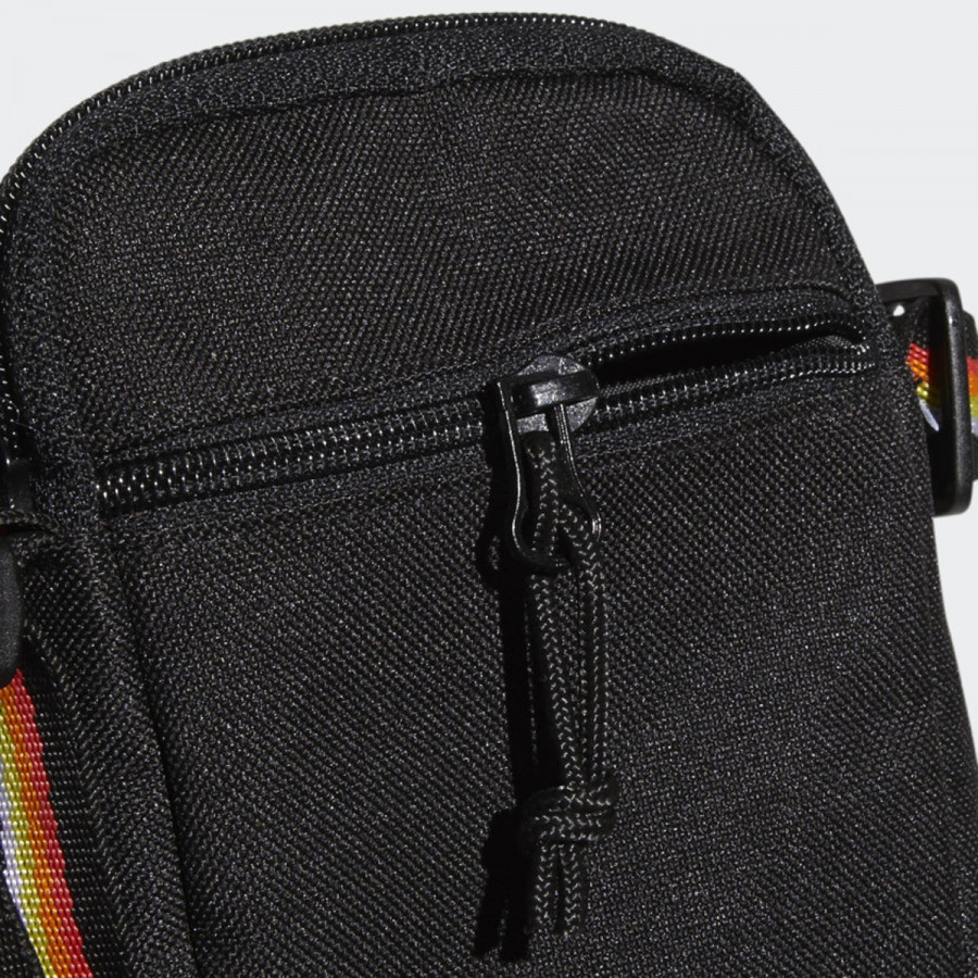 adidas Torba THE MAP BAG | Buzz Sneaker Station - Online Shop